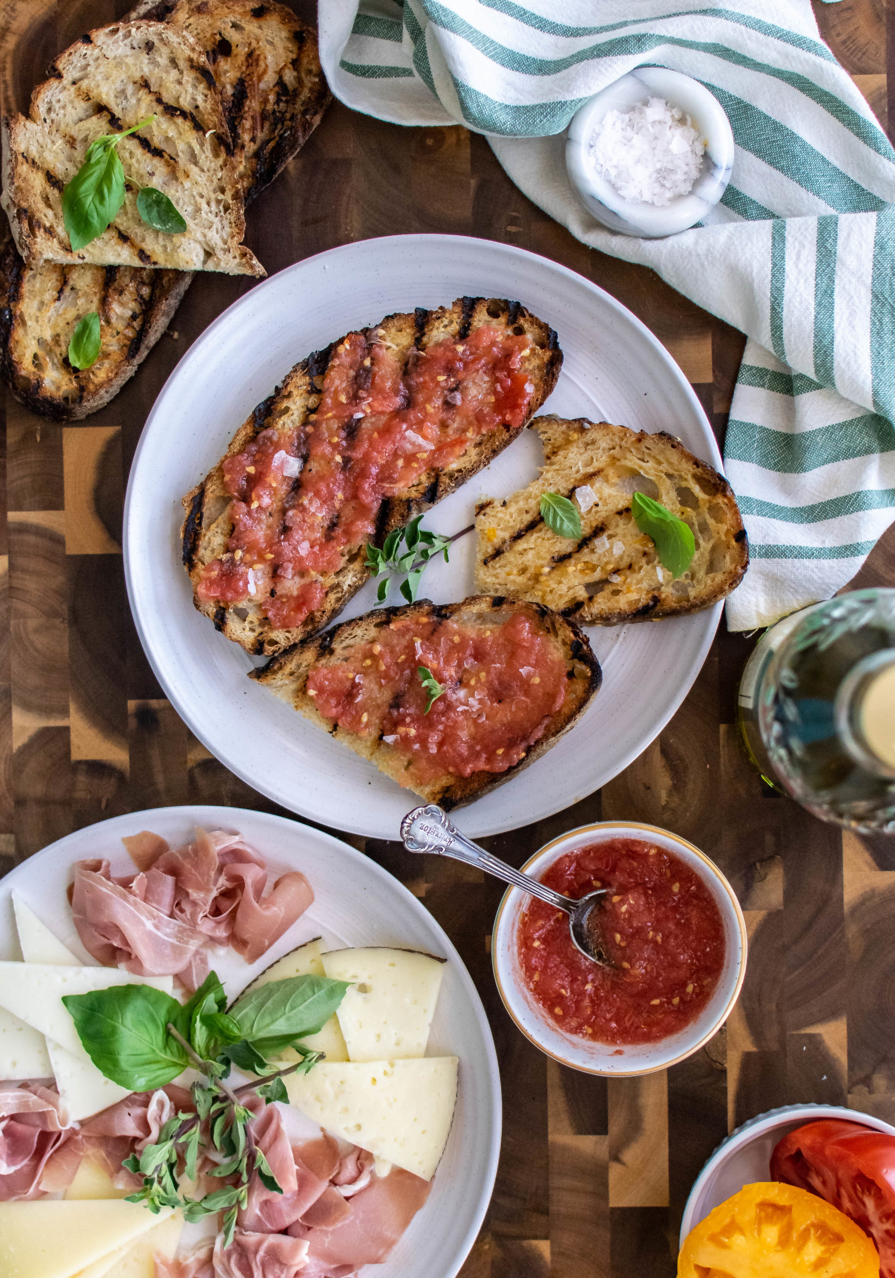 Pan con Tomate | Carolyn's Cooking